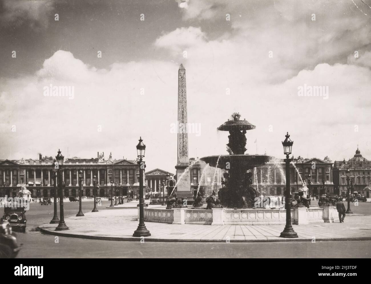 Vintage photo of place de la concorde postcard hi-res stock photography ...