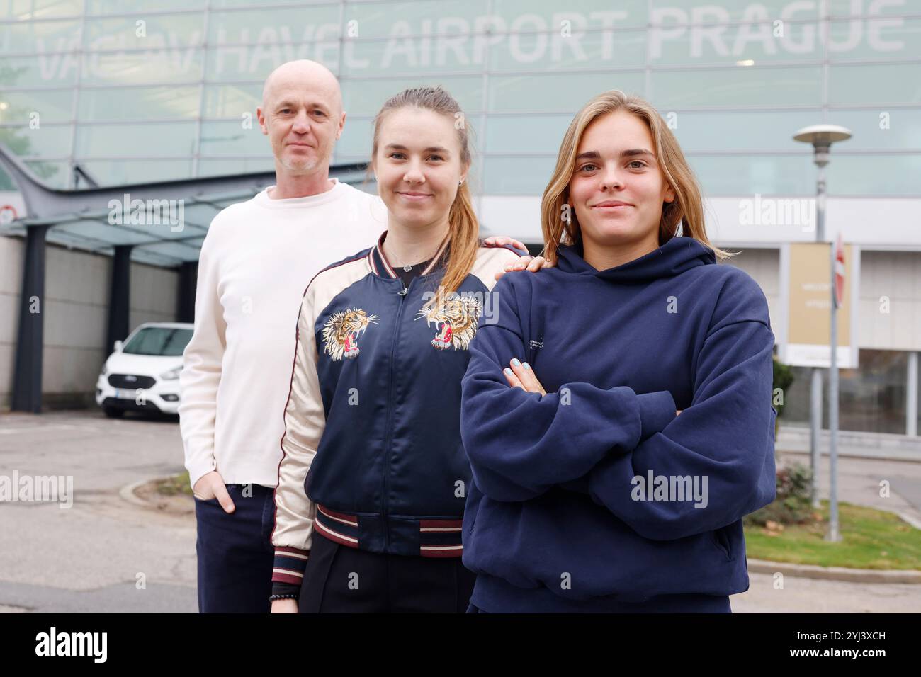 From left Czech non-playing captain Petr Pala and tennis players Linda ...