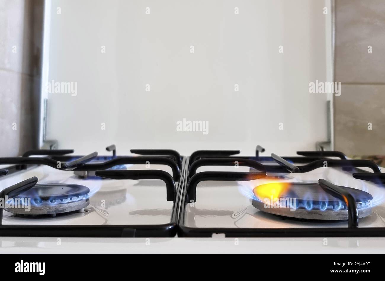 Energy efficiency concept with gas cooker â€“ the cost of natural gas ...