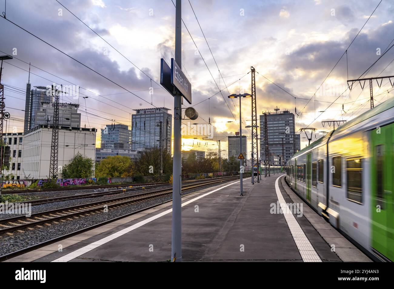 Regional train arriving at Essen central station, platform, city centre ...
