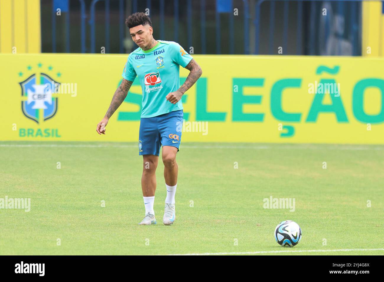 PA - BELEM - 11/13/2024 - BRAZILIAN NATIONAL TEAM, TRAINING - Igor Jesus player of the Brazilian ...