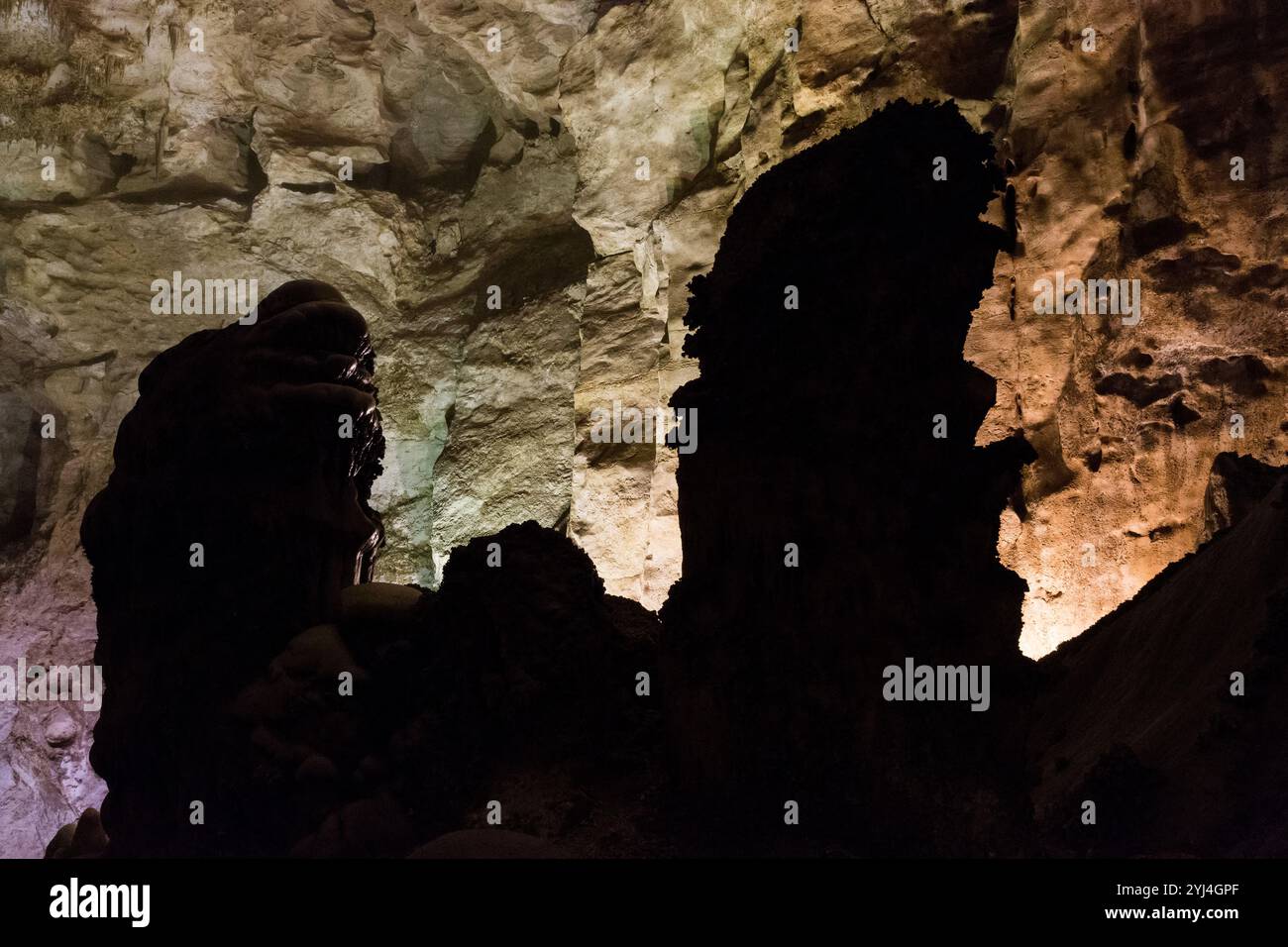 Cave features creating abstract patterns in a large chamber, Carlsbad ...