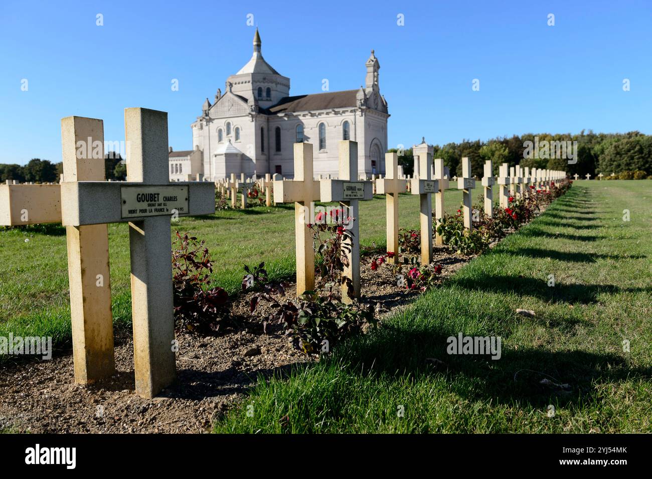 The Notre-Dame-de-Lorette national necropolis is a French military ...