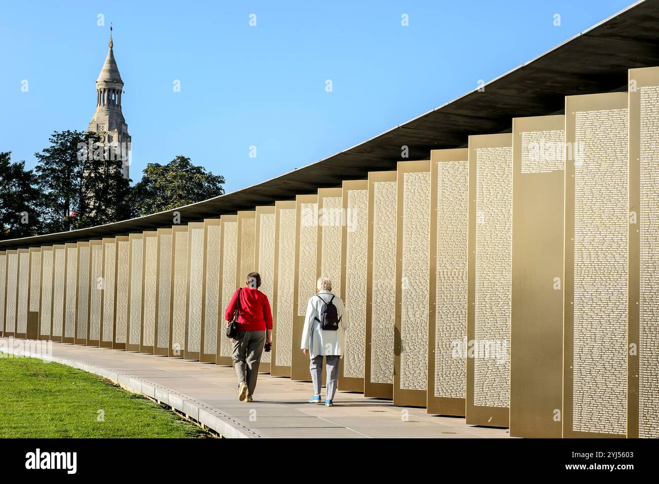 The Notre-Dame-de-Lorette national necropolis is a French military ...