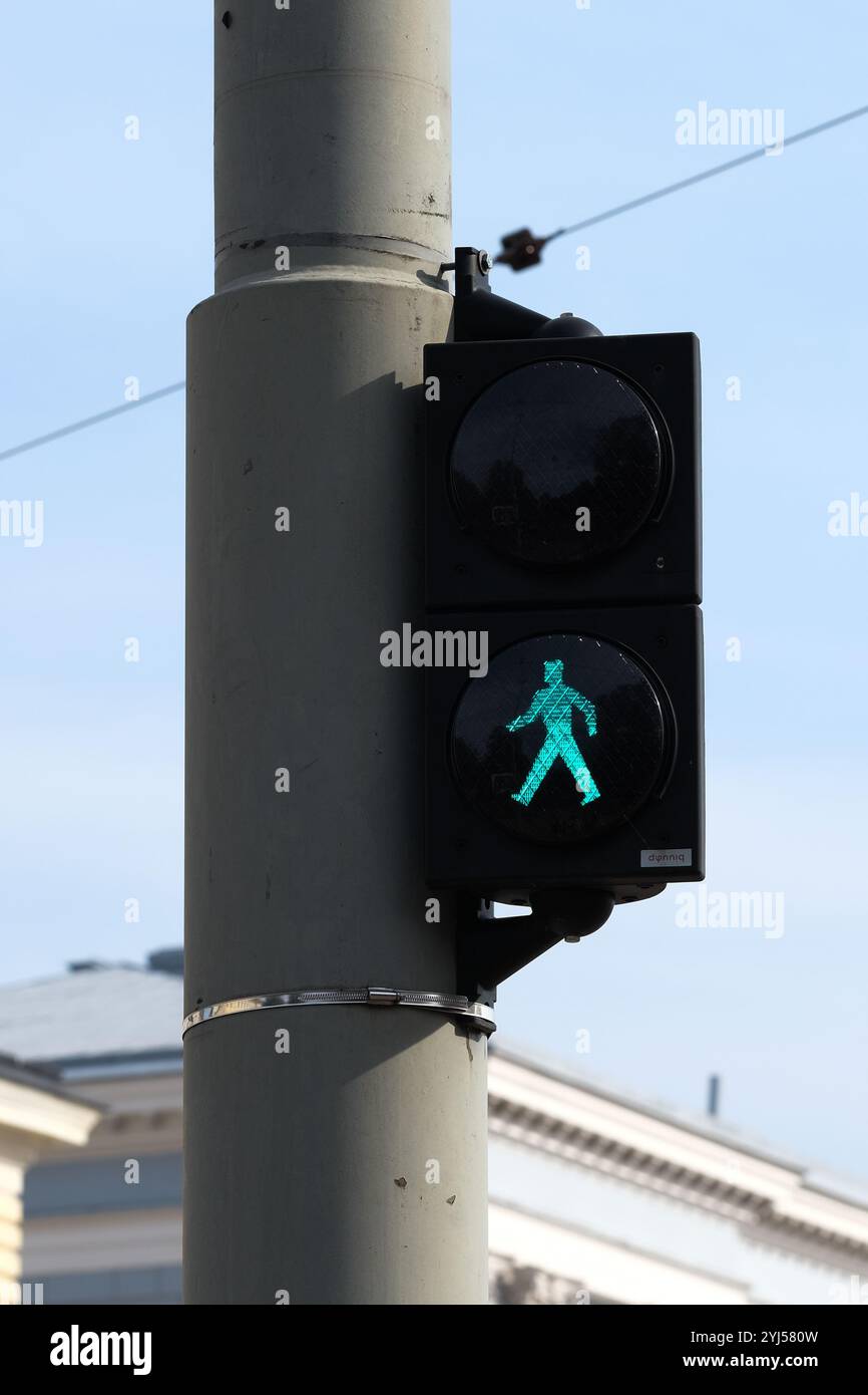Green traffic light pedestrians hi-res stock photography and images - Alamy