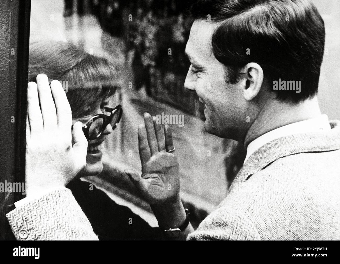 maurice-ronet-hi-res-stock-photography-and-images-alamy