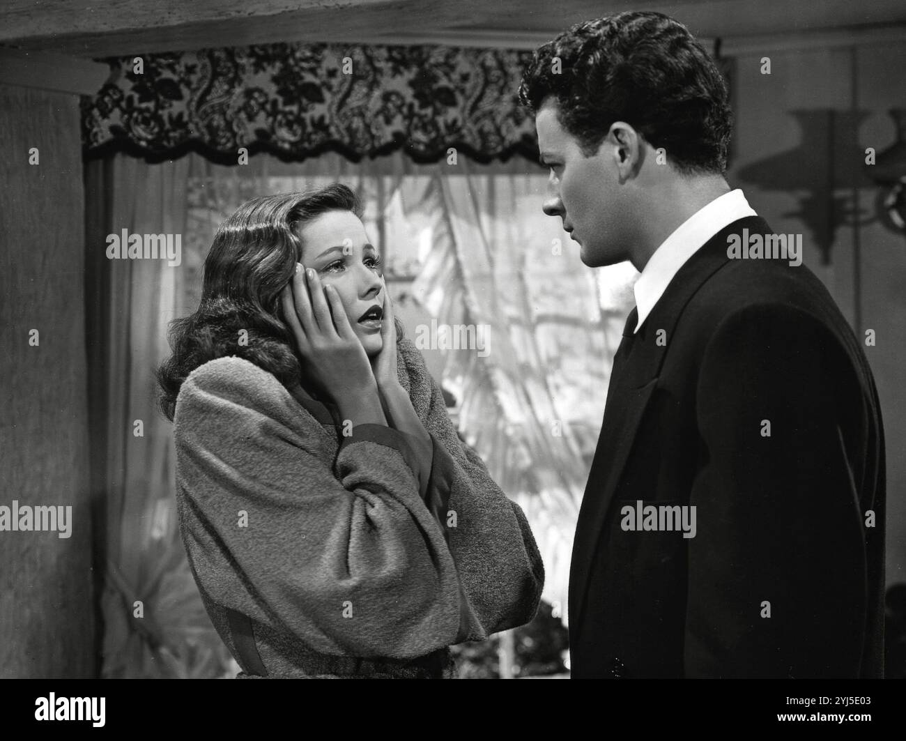 Gene Tierney, Cornel Wilde, "Leave Her to Heaven" (1945). Photo credit ...