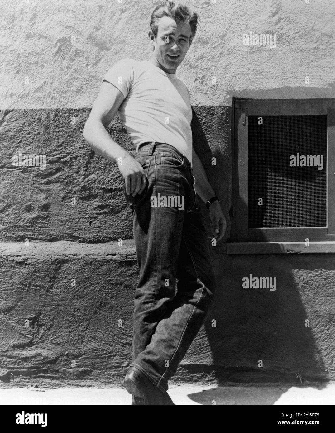 James Dean, "Rebel Without A Cause" (1955). Photo credit: Warner Bros ...