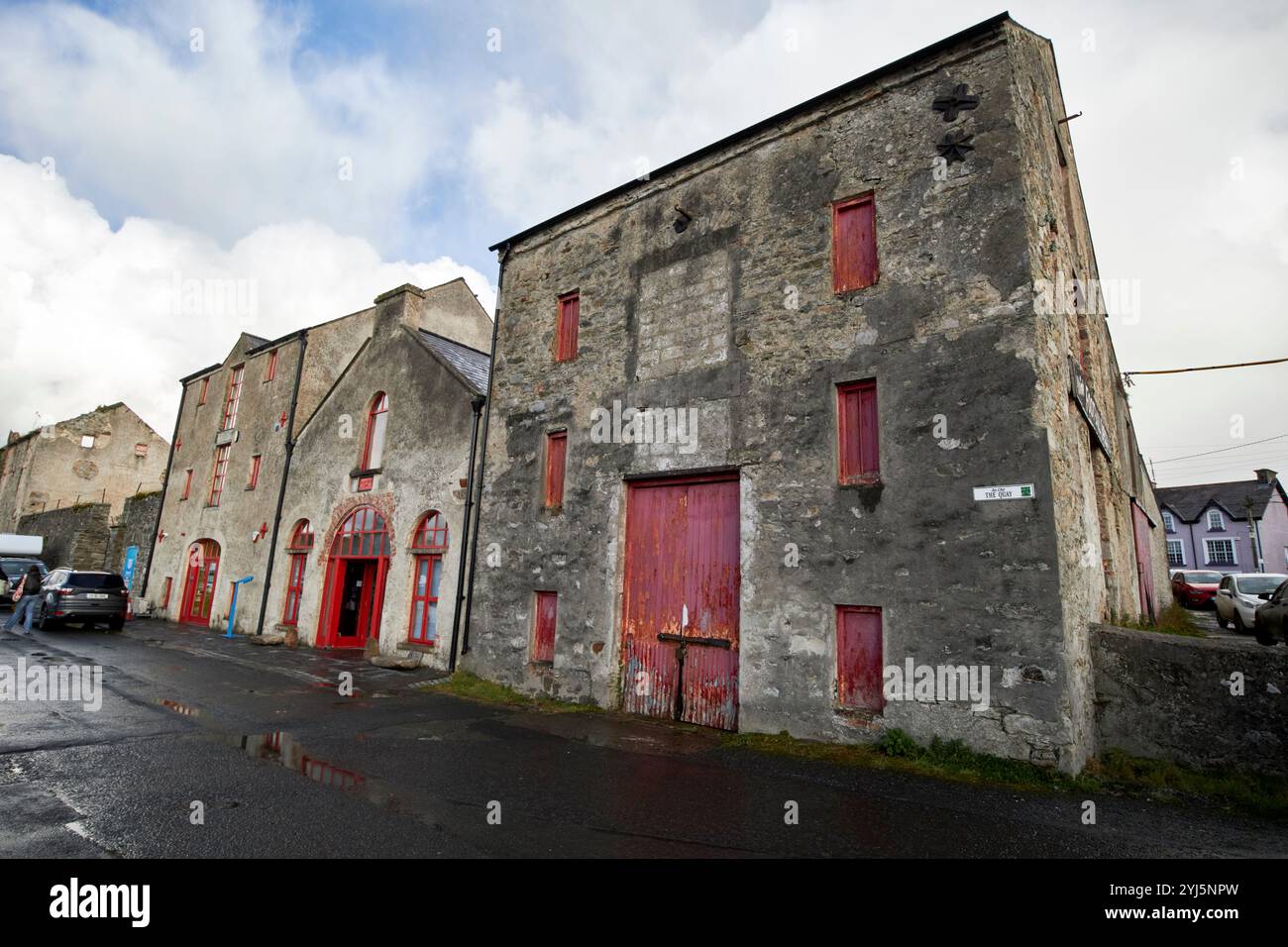 Bottling stores hi-res stock photography and images - Alamy