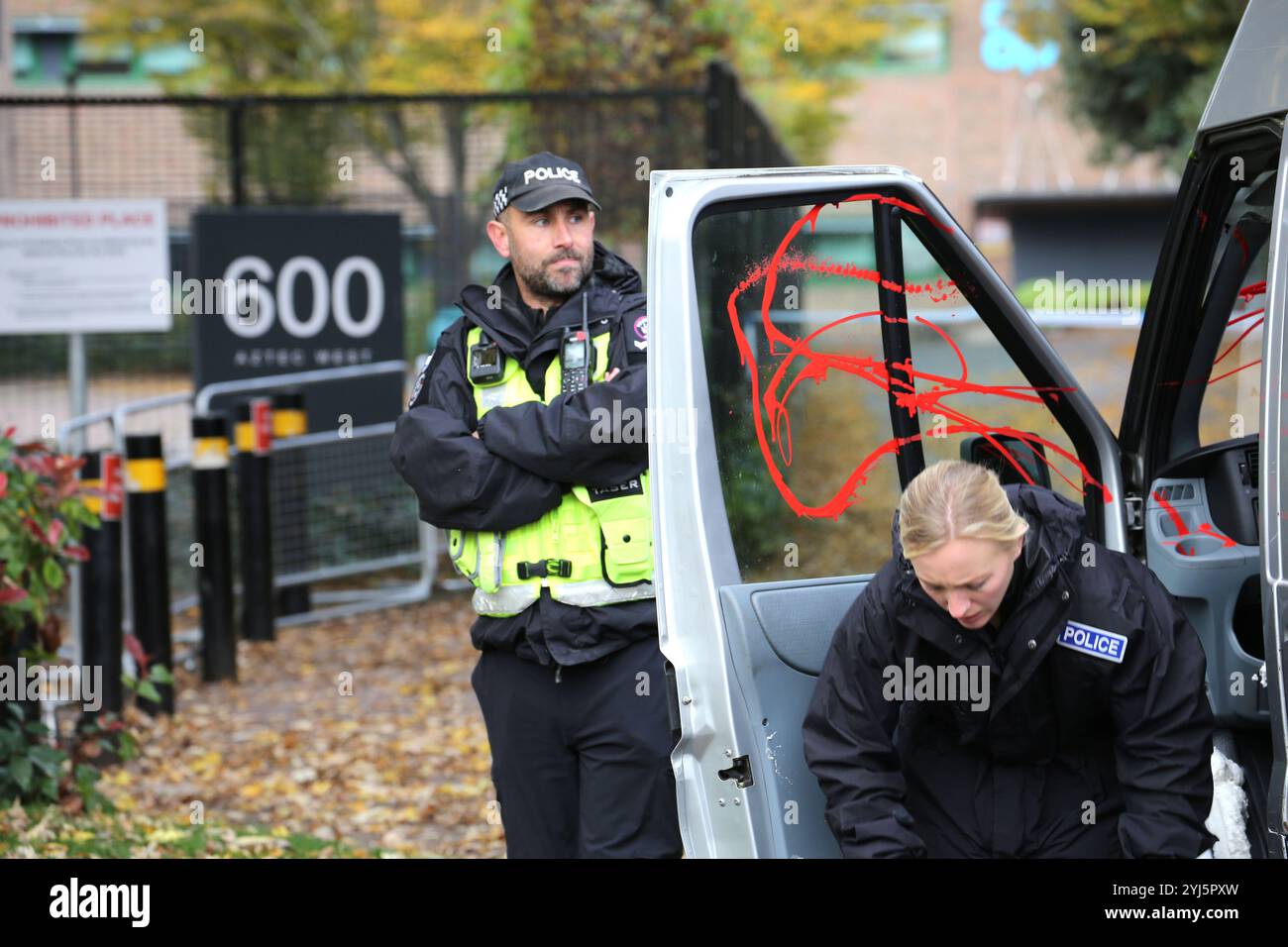 Bristol, England, UK. 12th Nov, 2024. Police officers attend the scene ...