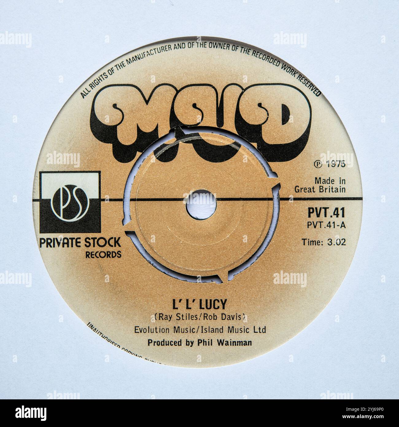 Centre label of the seven inch single version of L' L' Lucy by Mud ...
