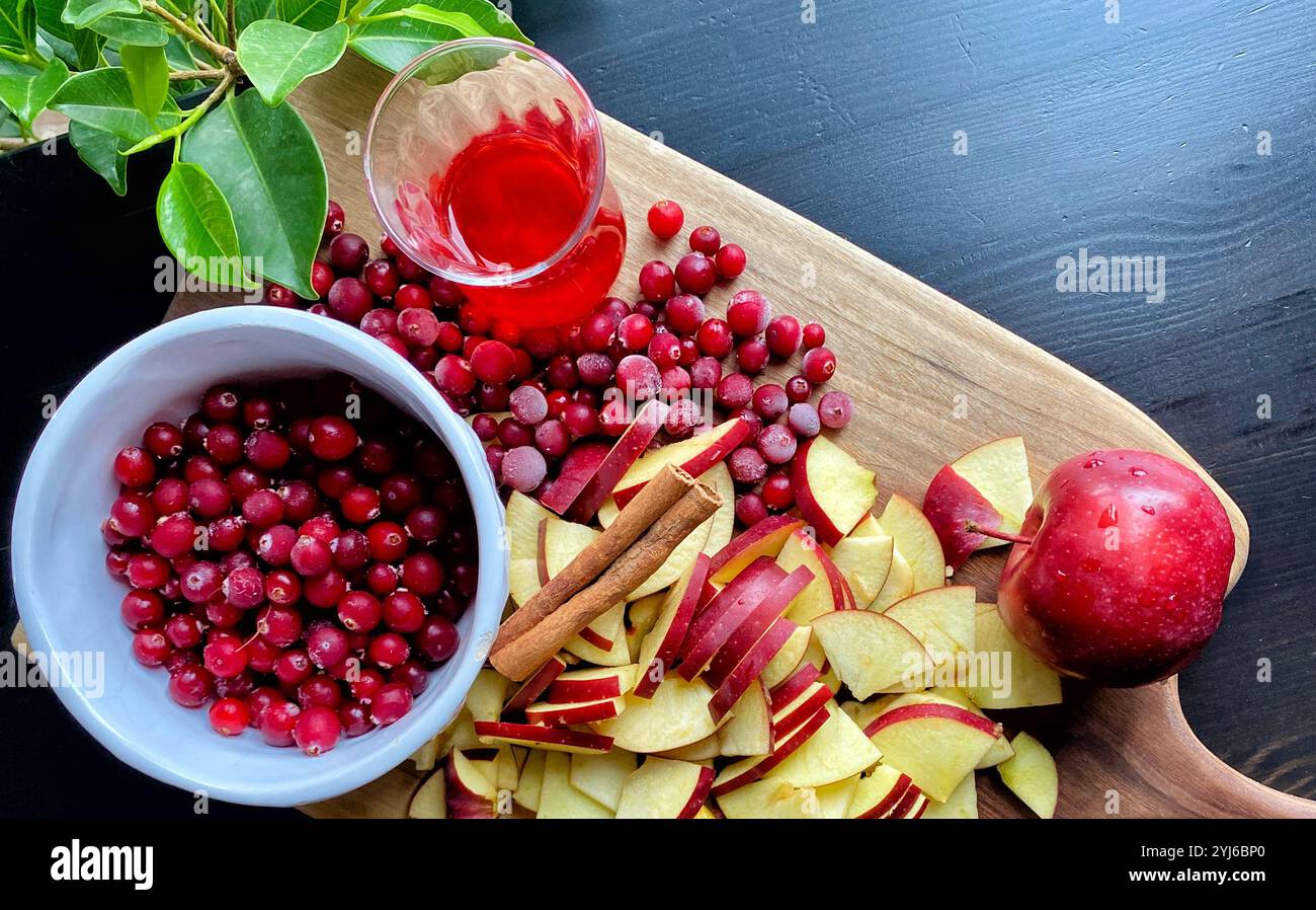 Christmas and holidays recipes, mulled wine ingredients and seasonal ...