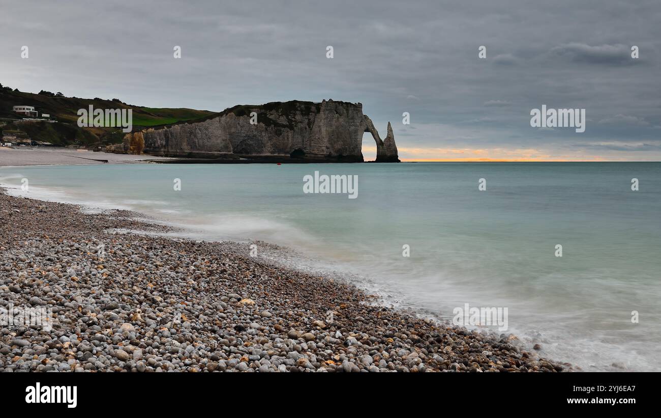 Trou de l homme cave hi-res stock photography and images - Alamy