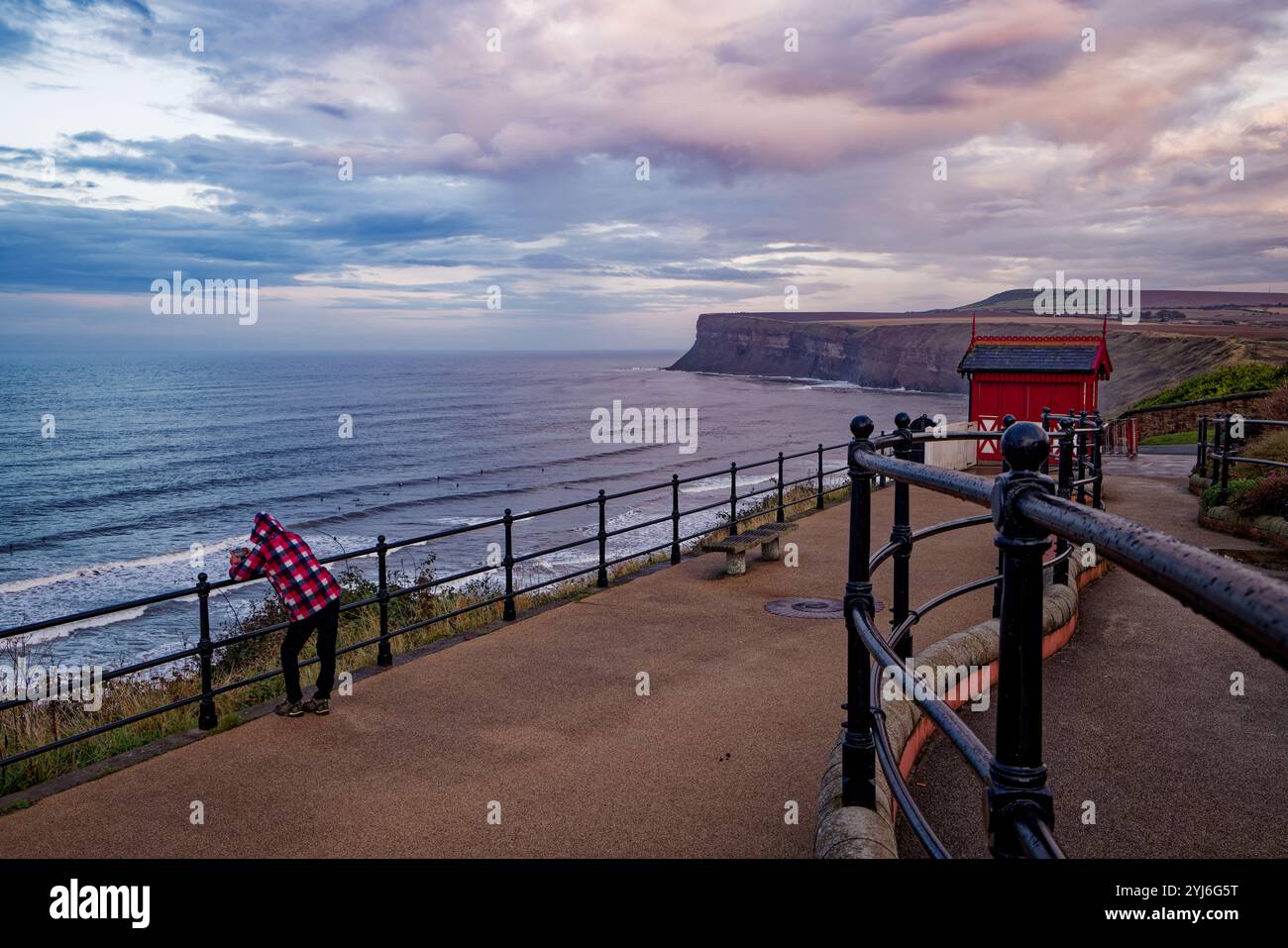 Saltburn cliffs railway hi-res stock photography and images - Alamy