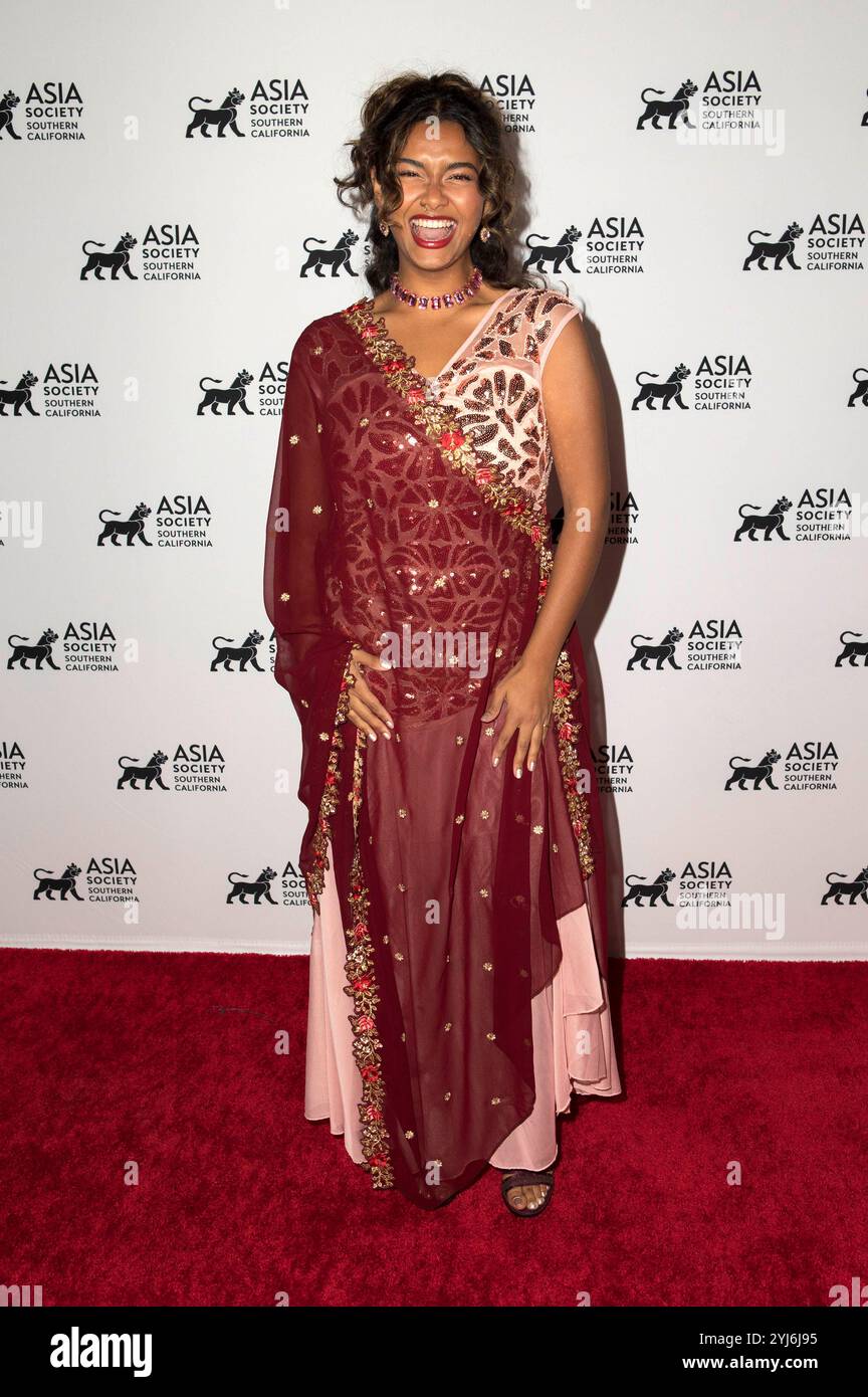 Paravi hi-res stock photography and images - Alamy