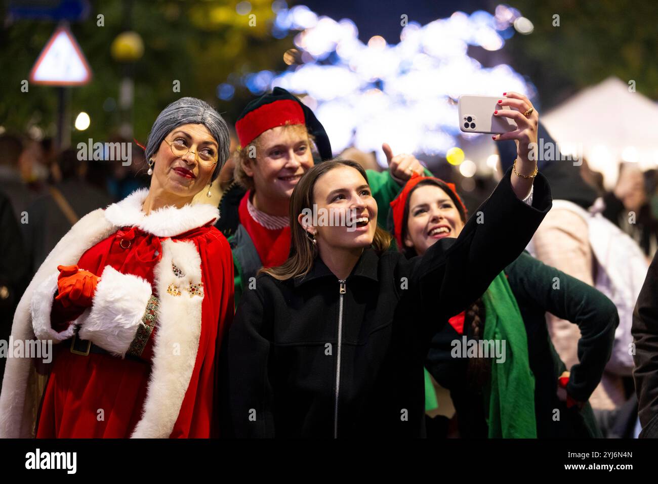 EDITORIAL USE ONLY The Merry Marylebone Christmas Lights & Shopping ...