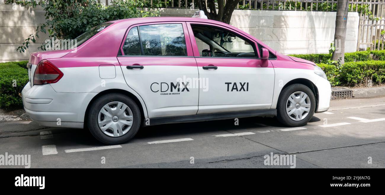 Mexico City Taxi Stock Photo - Alamy