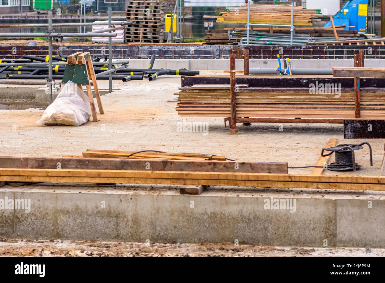 An abandoned construction site at daytime Stock Photo - Alamy