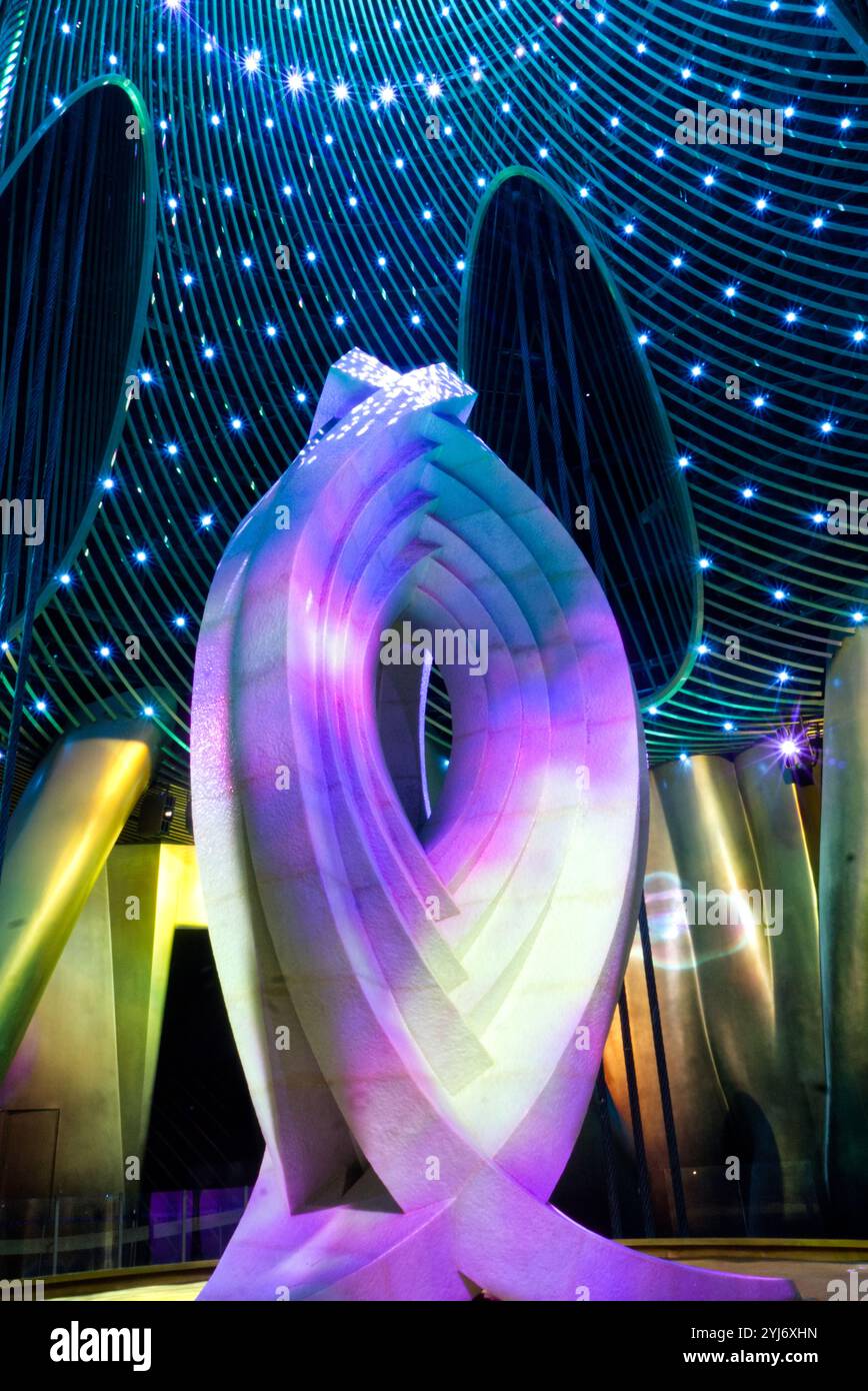 Mass damper of shanghai tower Stock Photo - Alamy