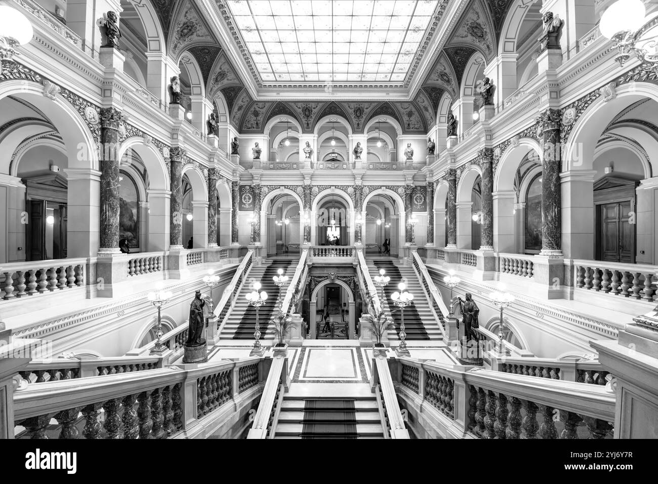 Entrance national history museum Black and White Stock Photos & Images ...