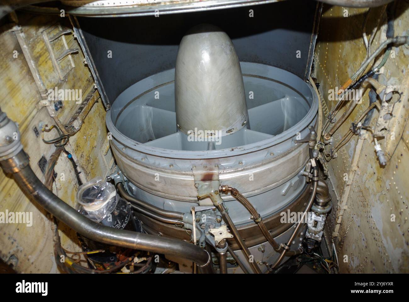 Rolls Royce Olympus jet engine inside an Avro Vulcan B2 Cold War ...