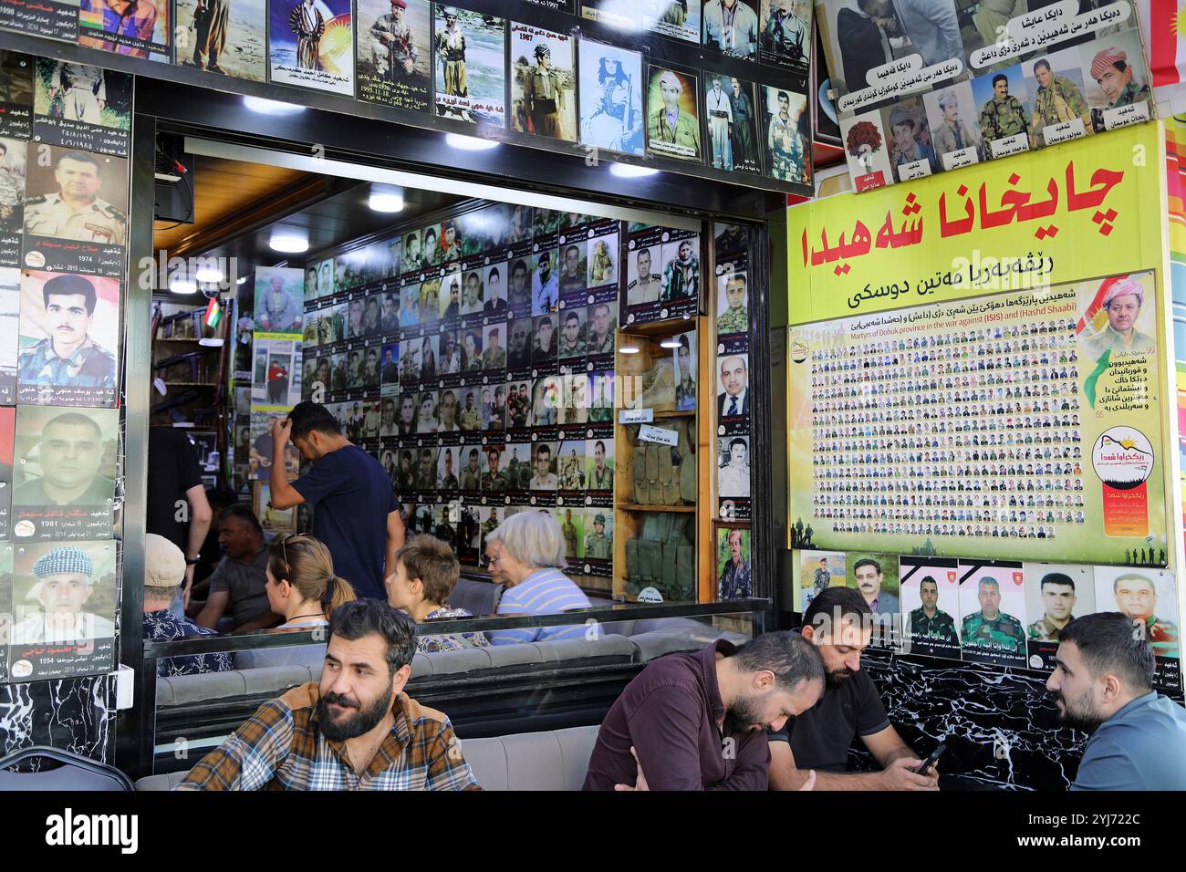 Kurdistan tea hi-res stock photography and images - Alamy