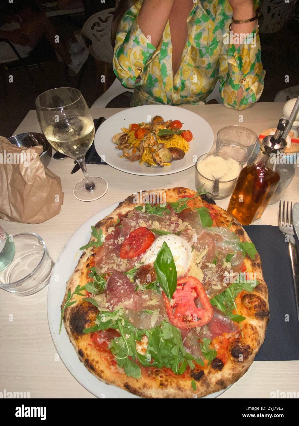 going out to eat Stock Photo - Alamy