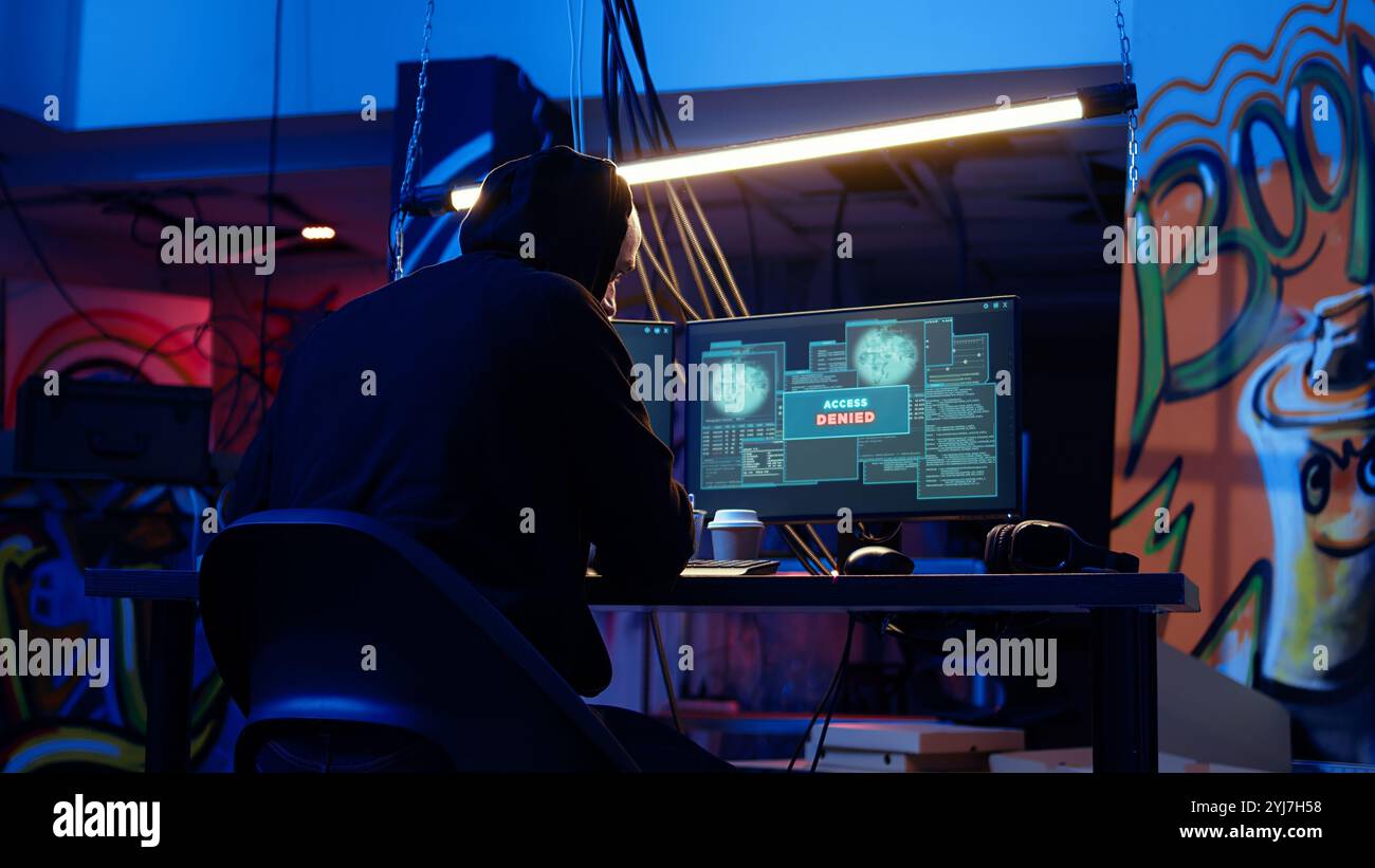 Underground bunker private hi-res stock photography and images - Alamy