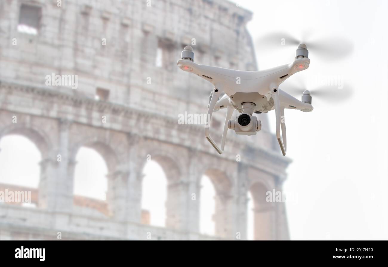 Drone video colosseum in rome hi-res stock photography and images - Alamy