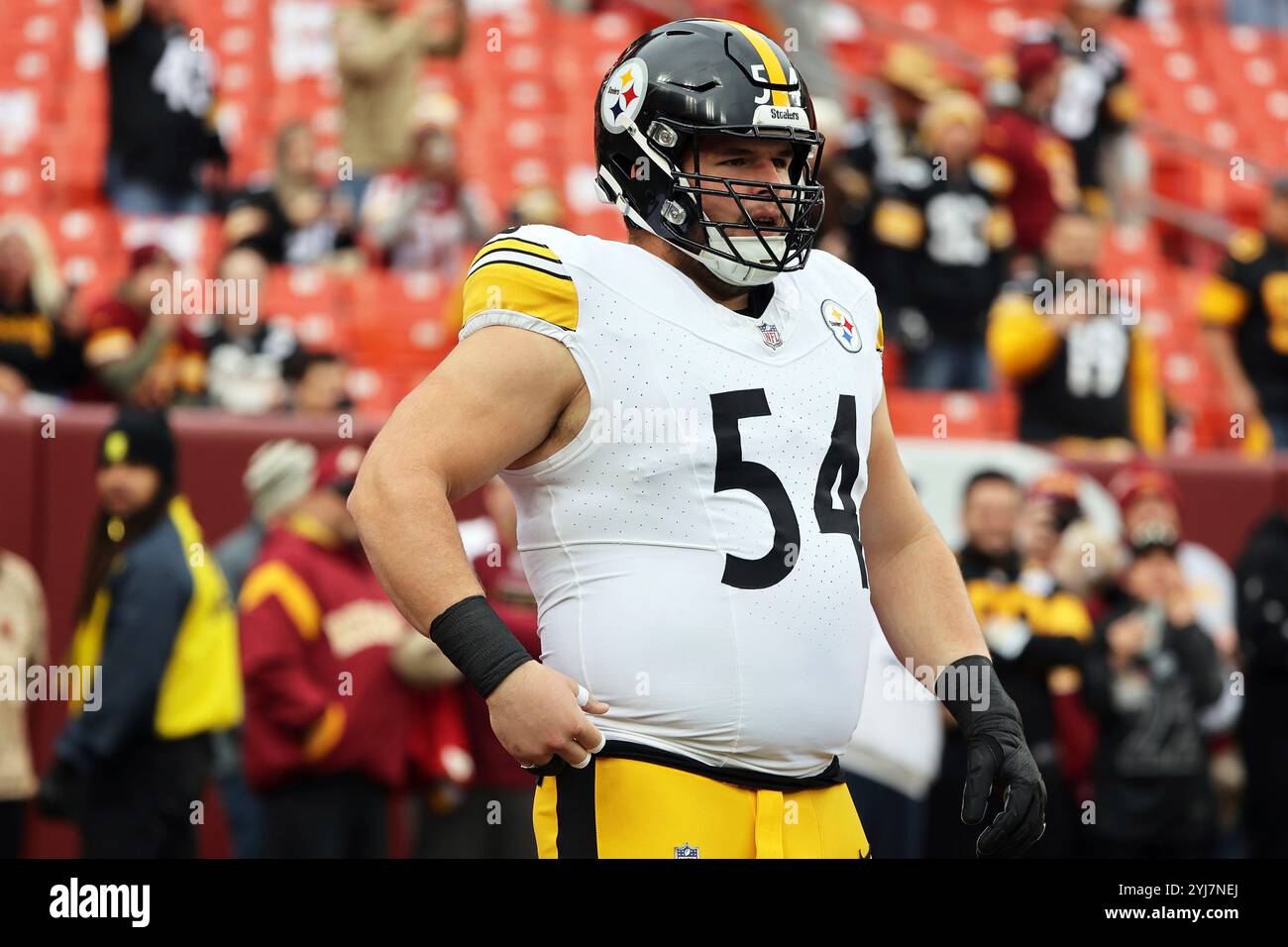 Pittsburgh Steelers center Zach Frazier (54) warms up before an NFL ...