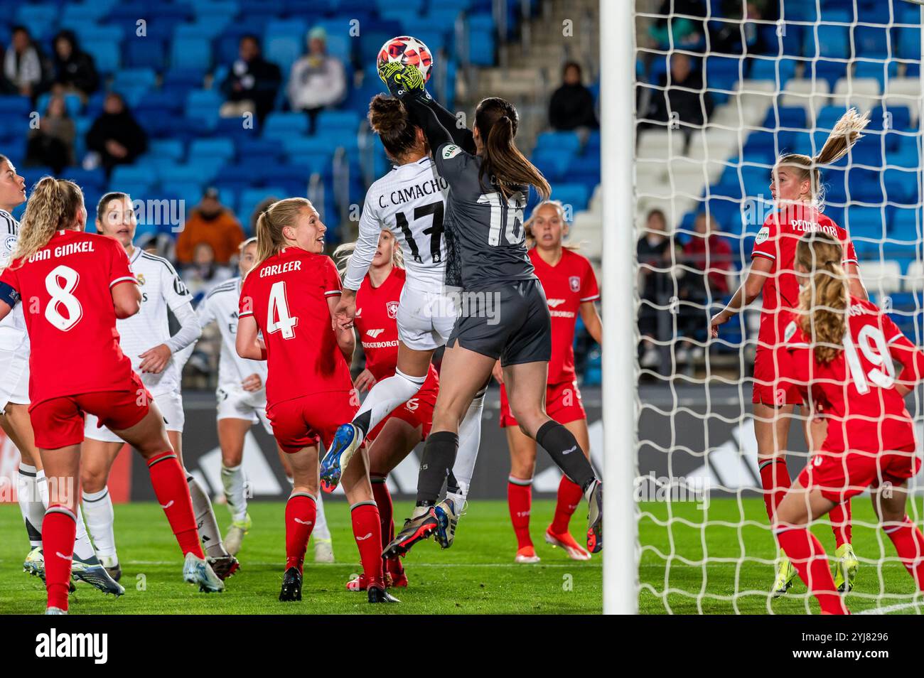 November 13, 2024, Valdebebas, Madrid, Spain: 17 CARLA CAMACHO, 16 ...