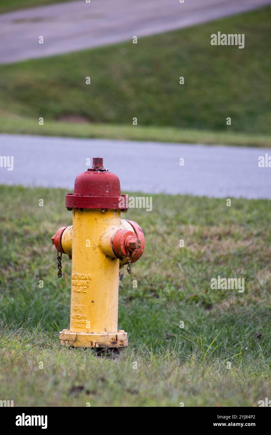 Outdoor fire hydrant firefighters hi-res stock photography and images ...