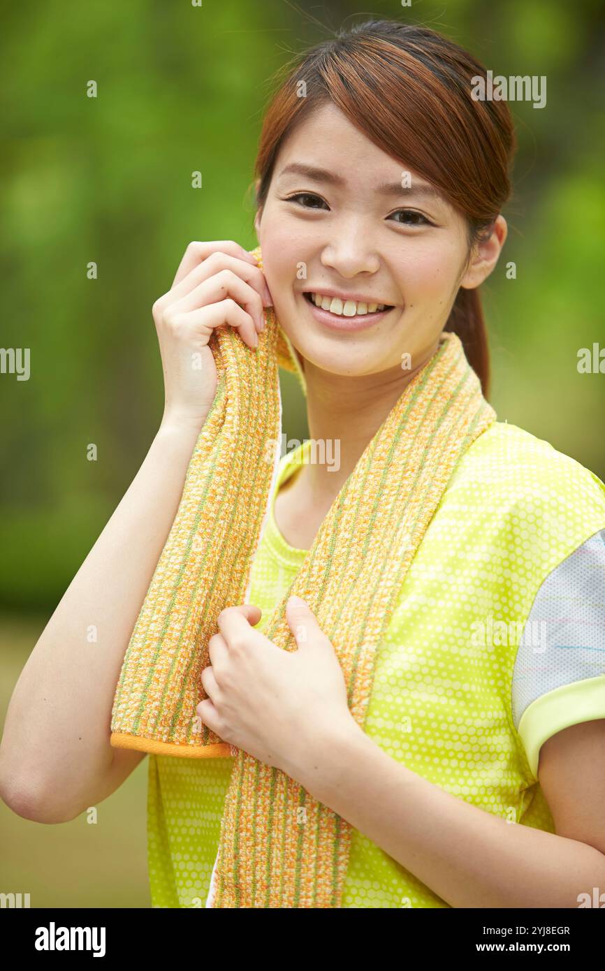 Wiping up hi-res stock photography and images - Alamy