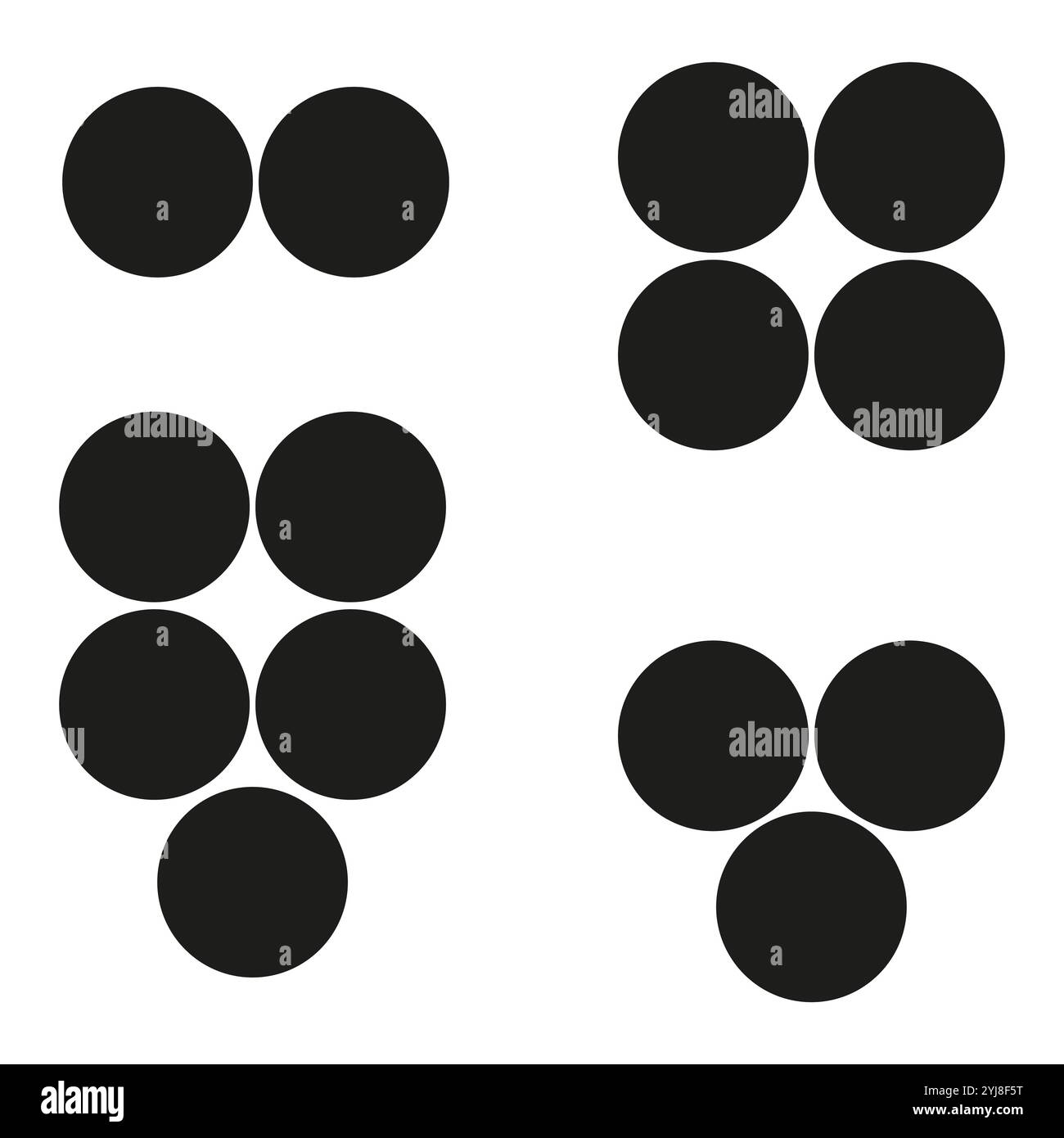 Minimal round frame circles Cut Out Stock Images & Pictures - Alamy