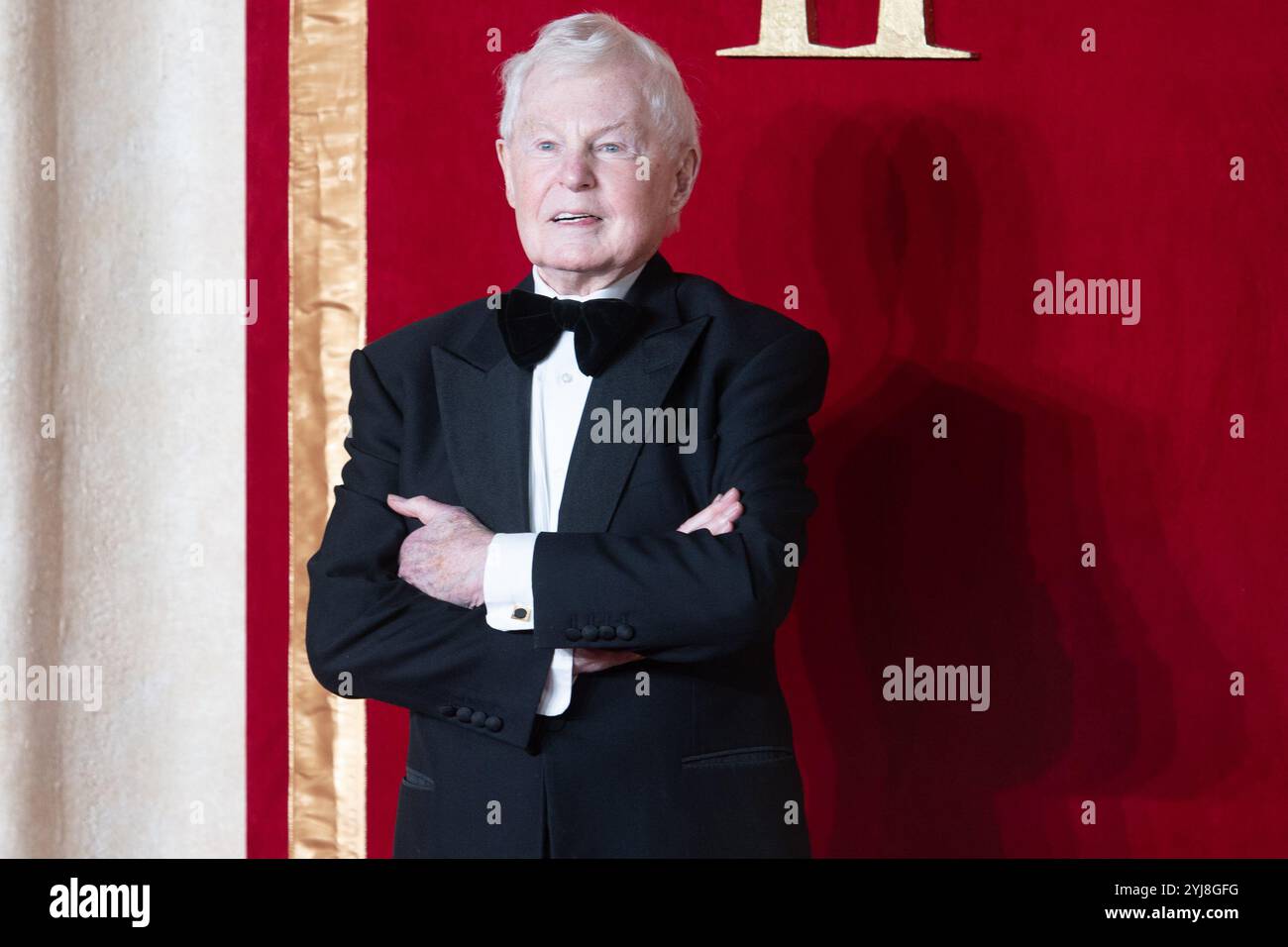 Derek jacobi gladiator hi-res stock photography and images - Alamy
