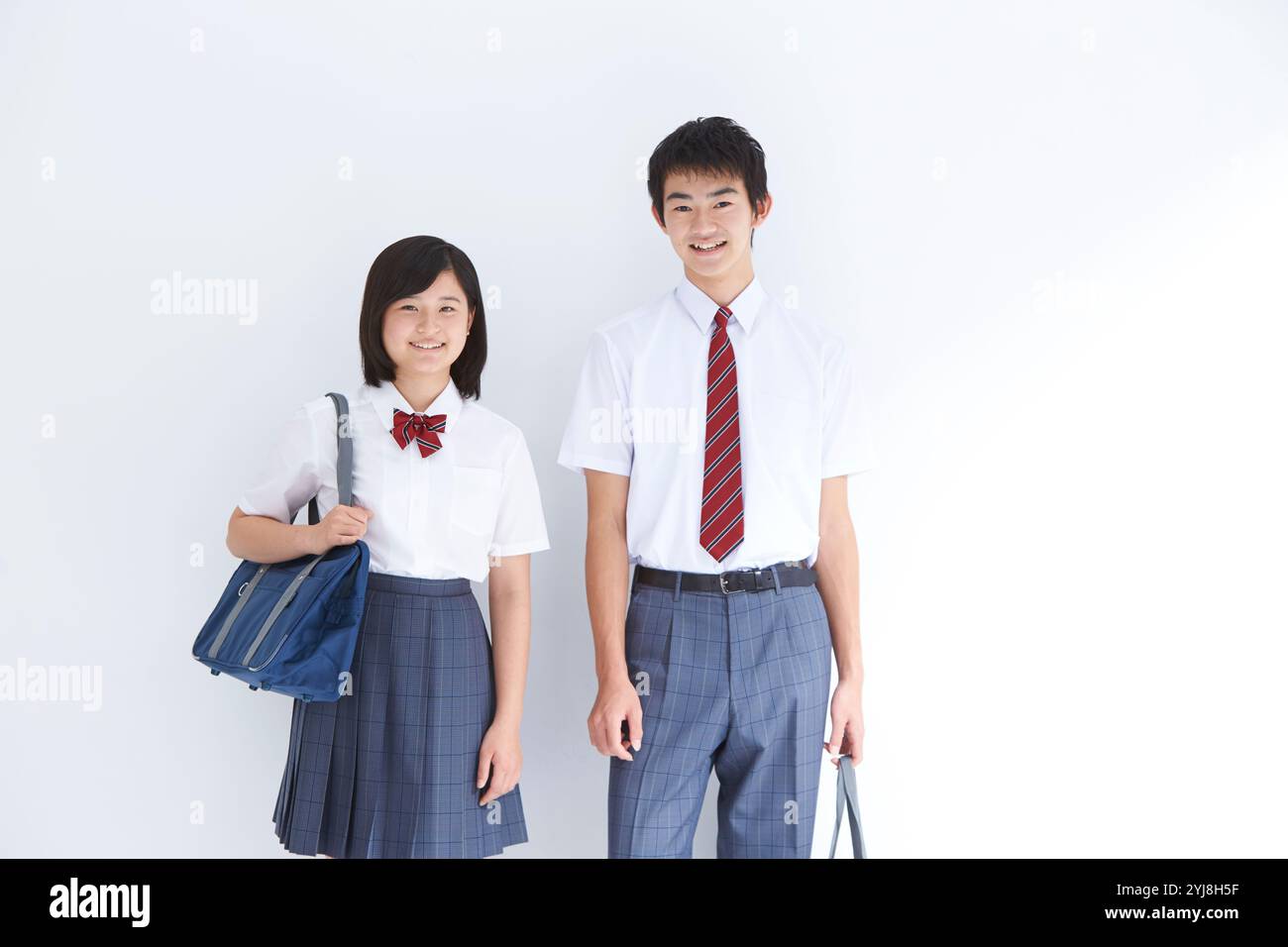 High school front view hi-res stock photography and images - Alamy