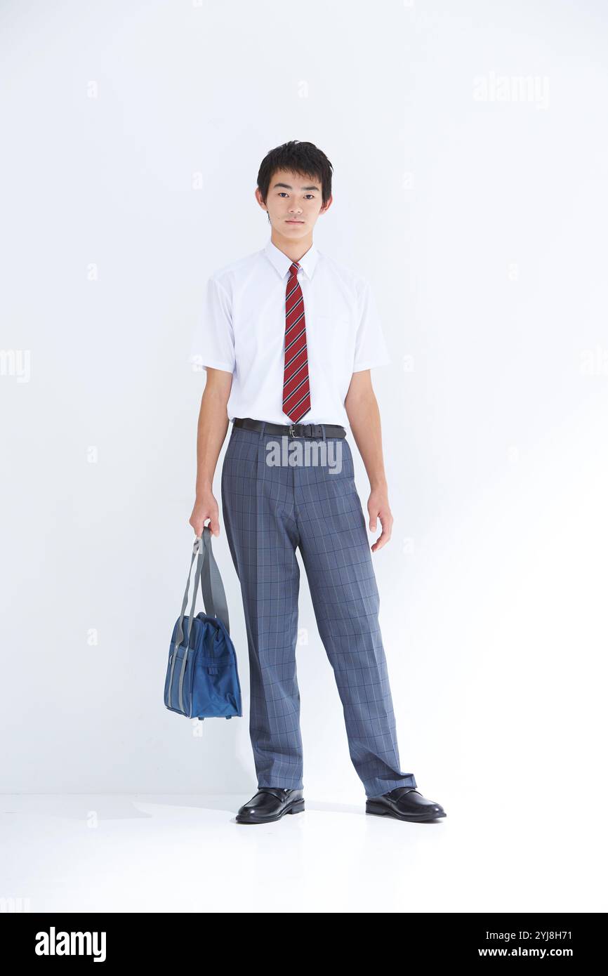 High school front view hi-res stock photography and images - Alamy