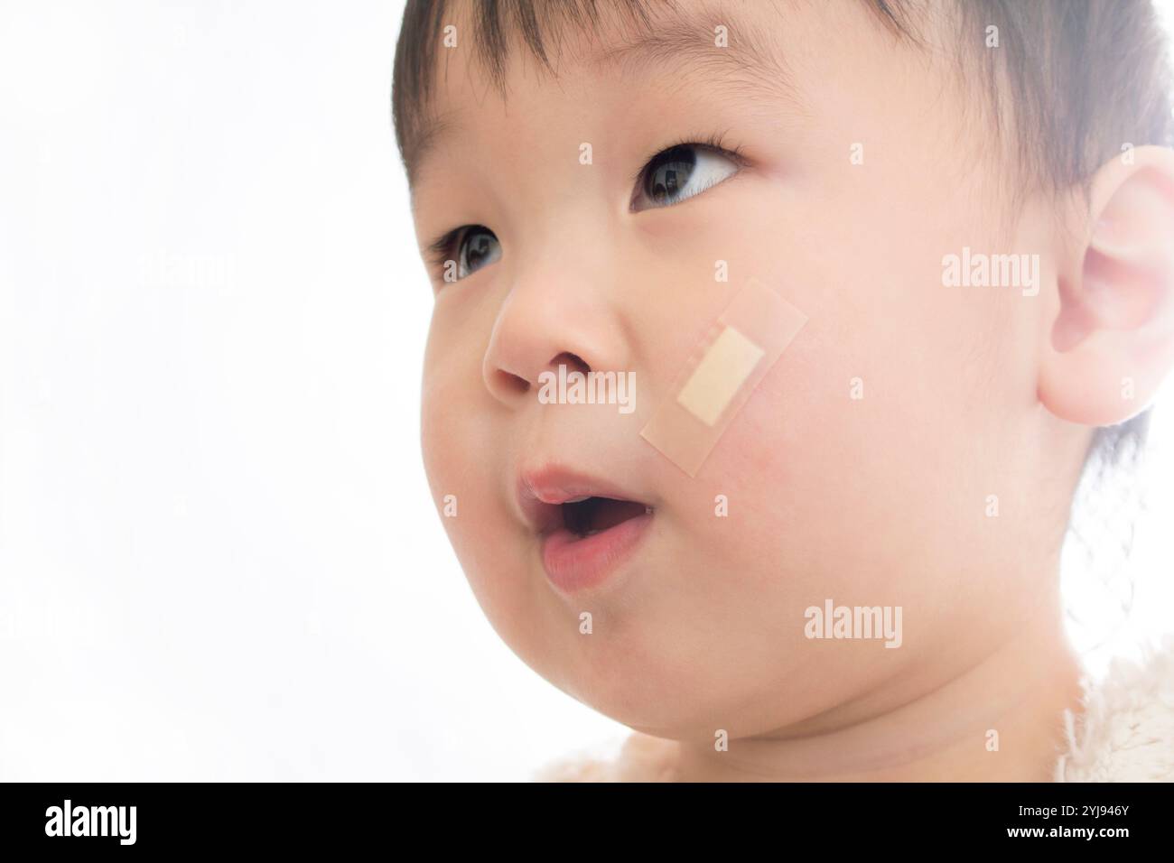 Cheek face hi-res stock photography and images - Alamy