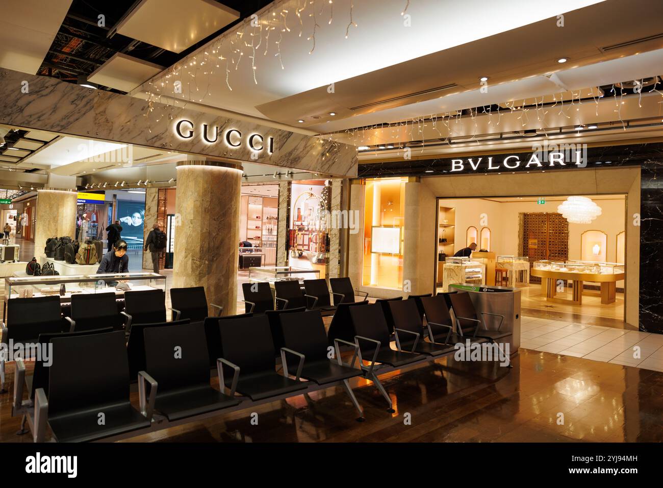 Gucci process hi-res stock photography and images - Alamy