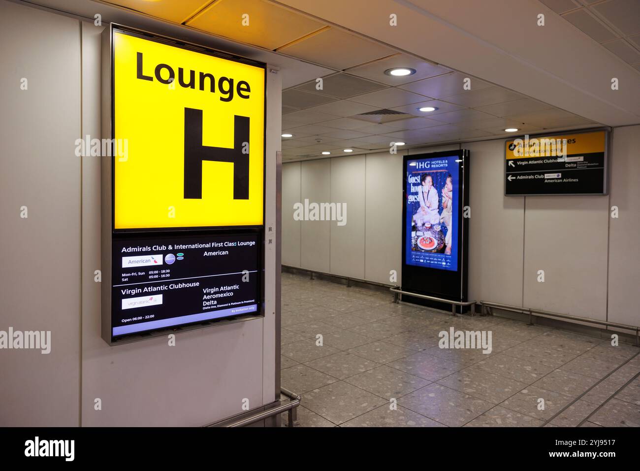 12 Nov. 2024. London, UK. Signs direct visitors to Admirals Club and ...