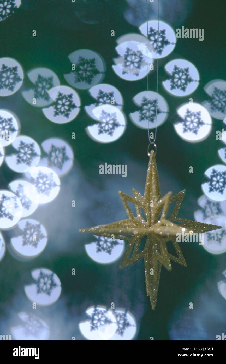 Ball snowflake hi-res stock photography and images - Alamy
