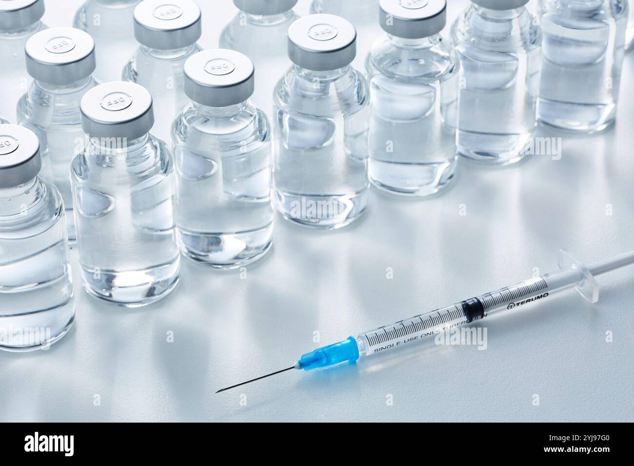 Multiple vaccine hi-res stock photography and images - Alamy