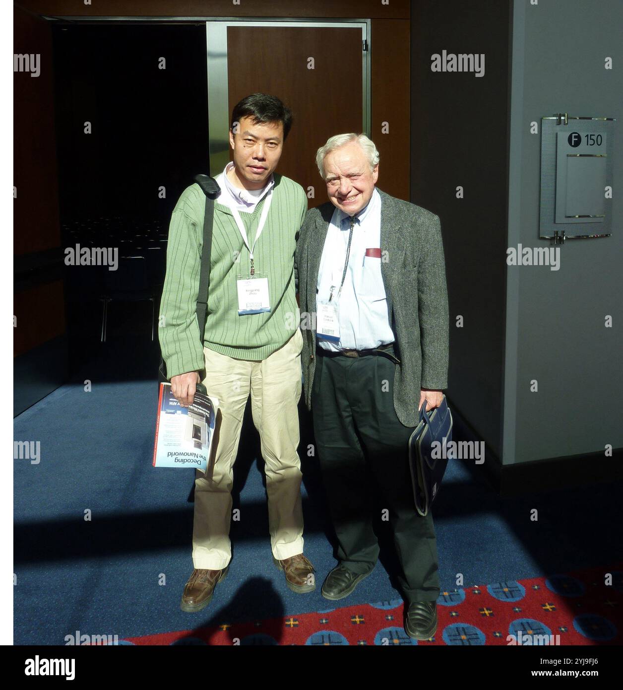 Marzo de 2010 en Portland Oregon, el físico Manuel Cardona Castro en ...