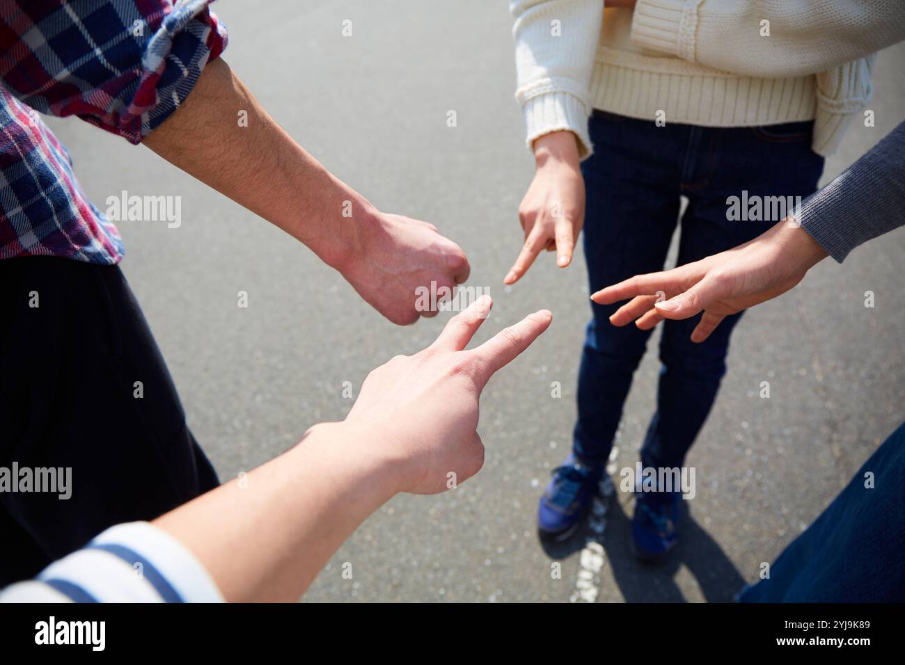 Rock paper scissors hi-res stock photography and images - Alamy
