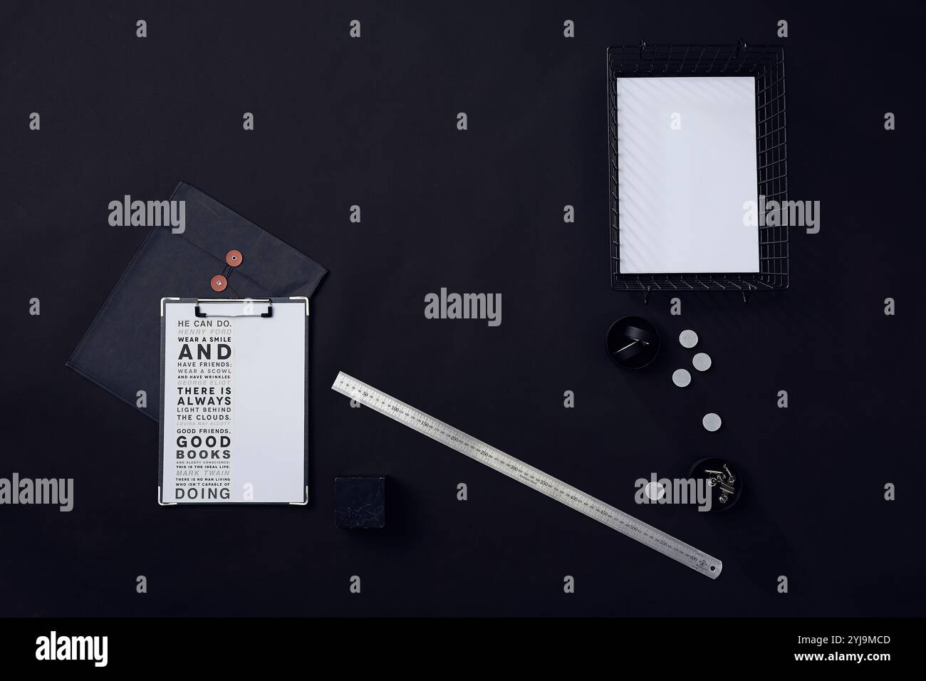 Silver tabletops hi-res stock photography and images - Alamy