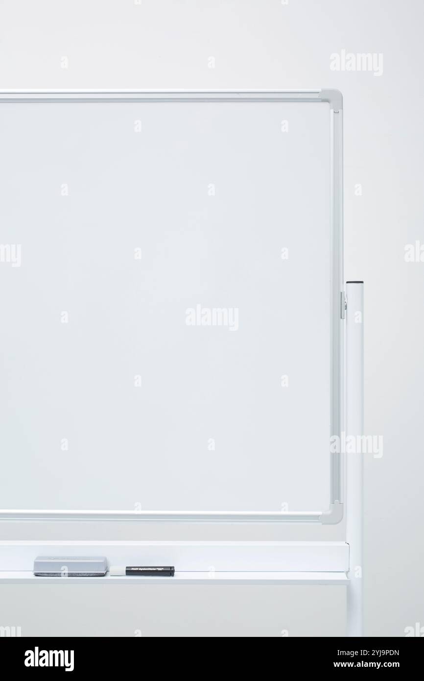 Whiteboard cleaner hi-res stock photography and images - Alamy