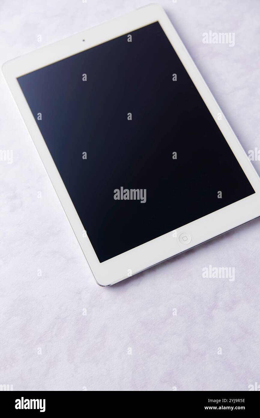 White screen computer placed hi-res stock photography and images - Alamy