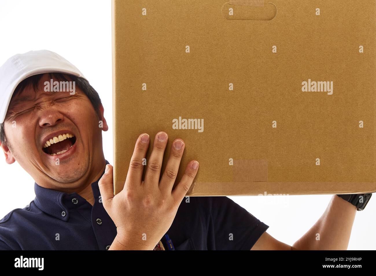 Heavy load on shoulder hi-res stock photography and images - Alamy