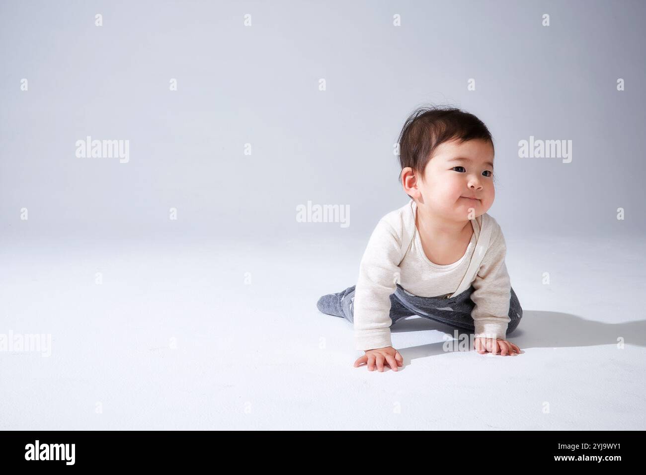Crawling on all fours hi-res stock photography and images - Alamy