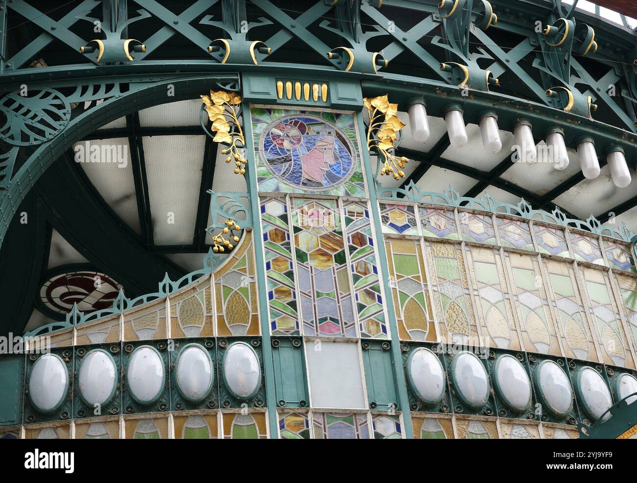 Alfons maria mucha hi-res stock photography and images - Alamy